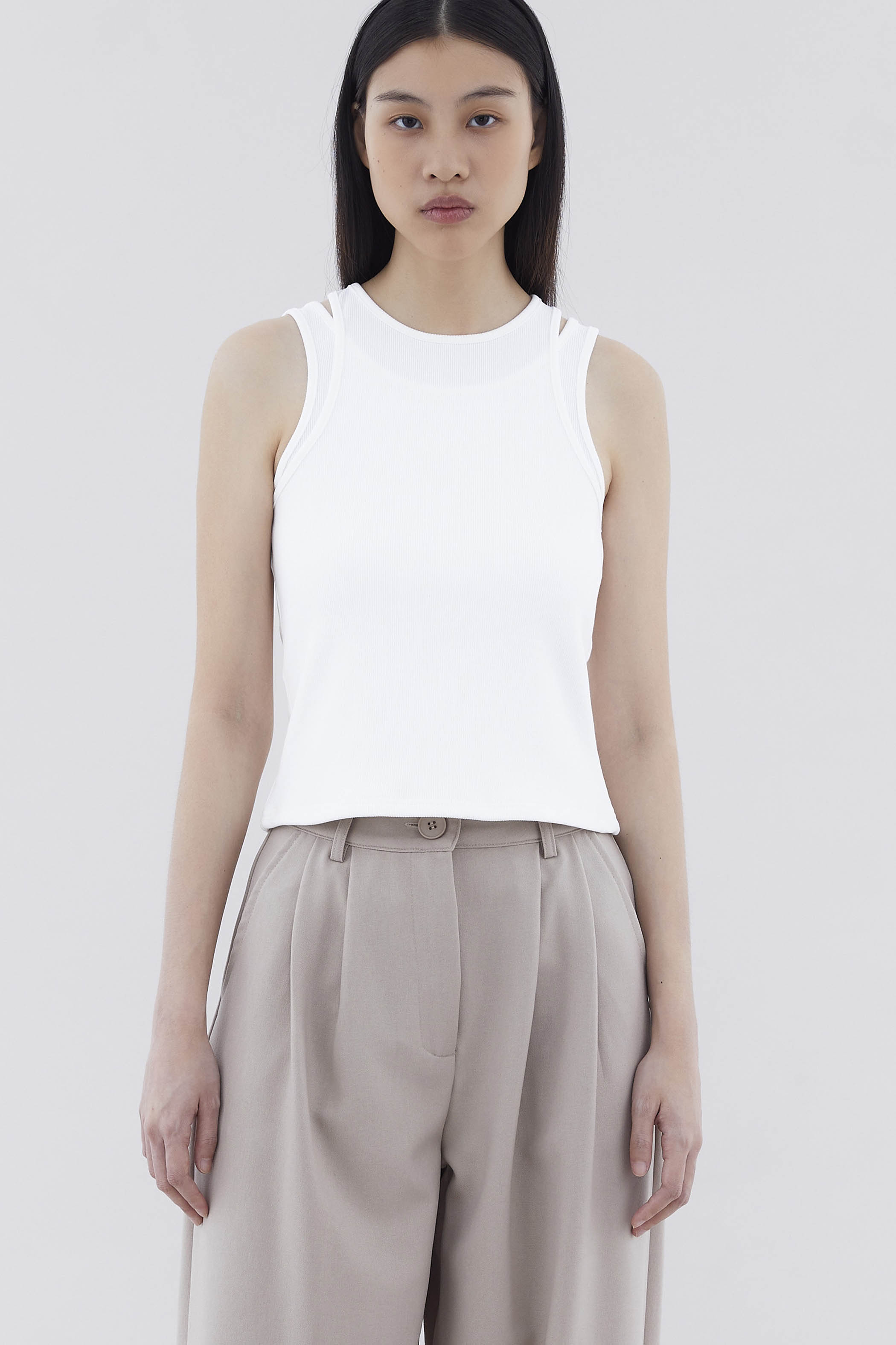 Huccin Double Layered Tank | The Editor's Market