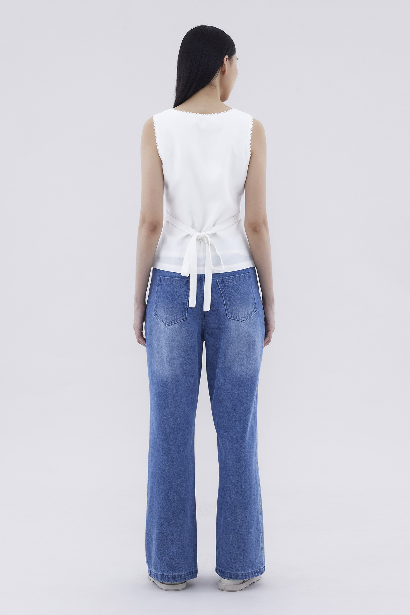 Deskan V-Neck Button-Front Top | The Editor's Market